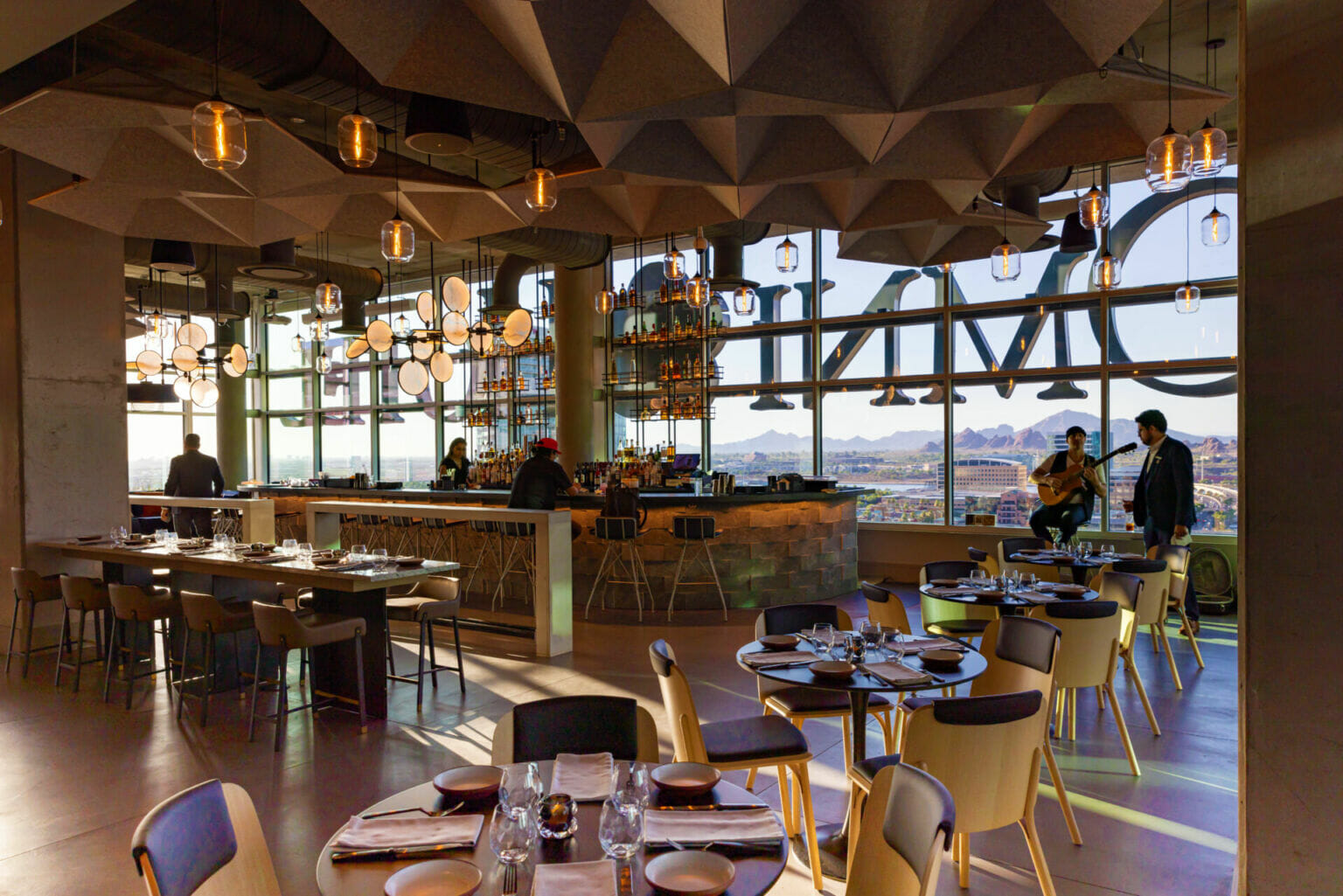 Bars & Nightlife in Tempe | Tempe Tourism