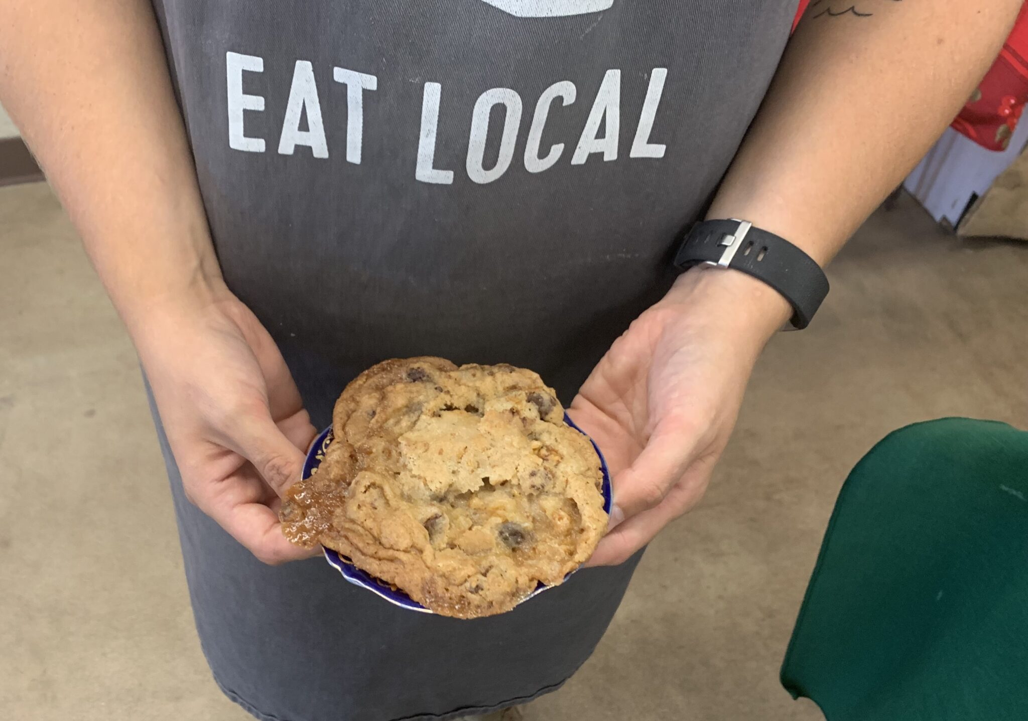 Fresh out the oven cookies in Tempe, Arizona | Tempe Tourism
