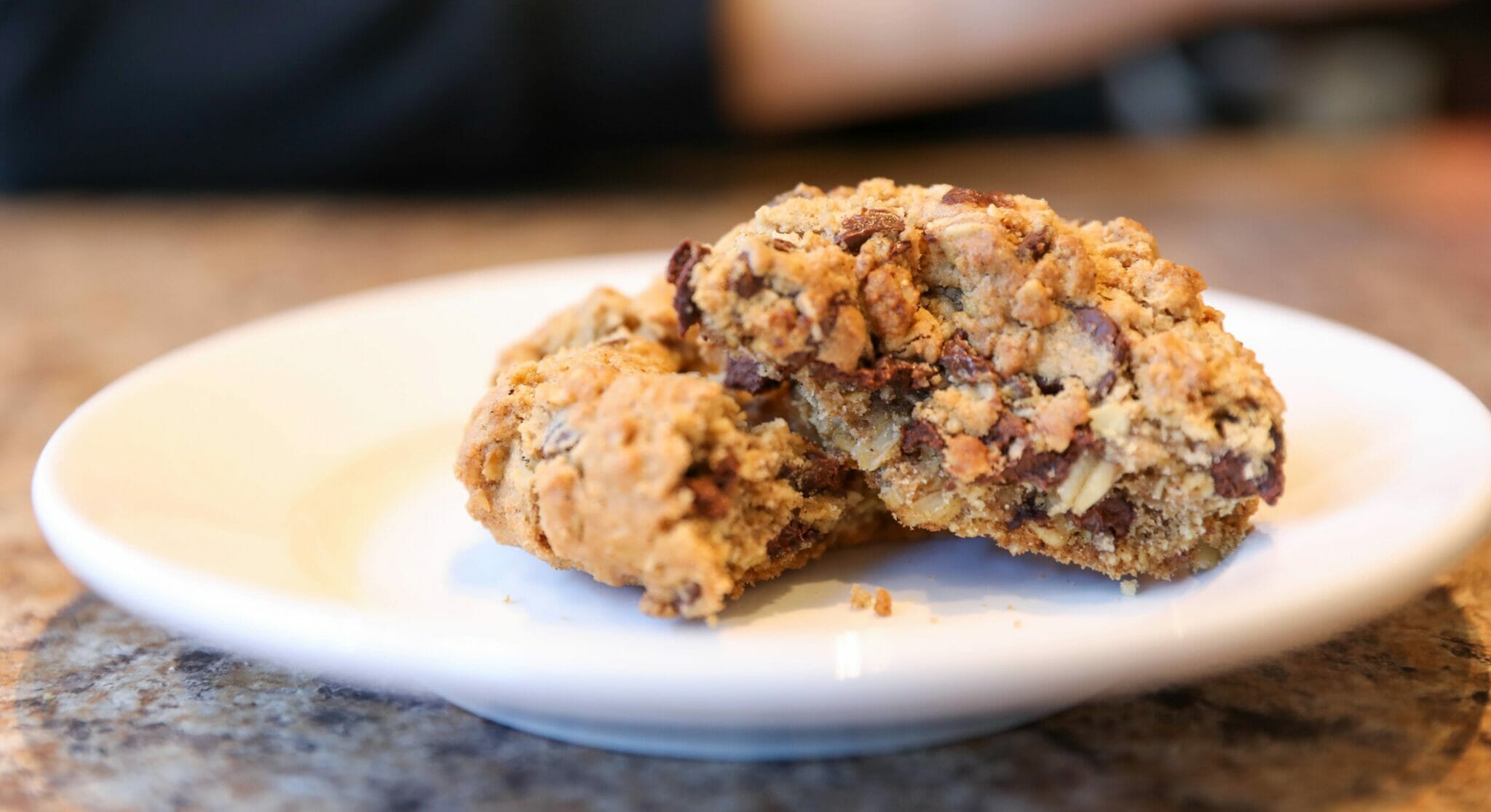 Fresh out the oven cookies in Tempe, Arizona | Tempe Tourism